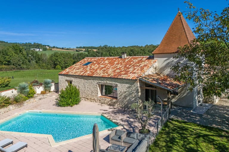 Country house with pool and land | Wheeler Property Southwest France